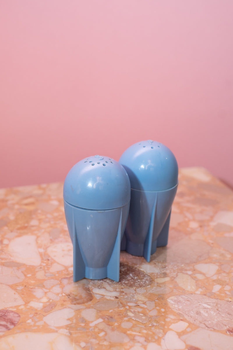 Vintage Rocket-ship Salt and Pepper Shakers – The Apartment TO