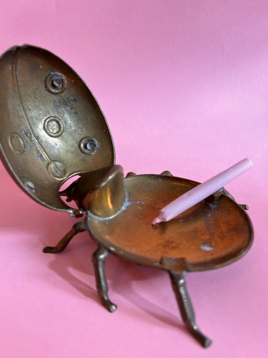 Vintage Lady Bug Brass Ashtray – The Apartment TO