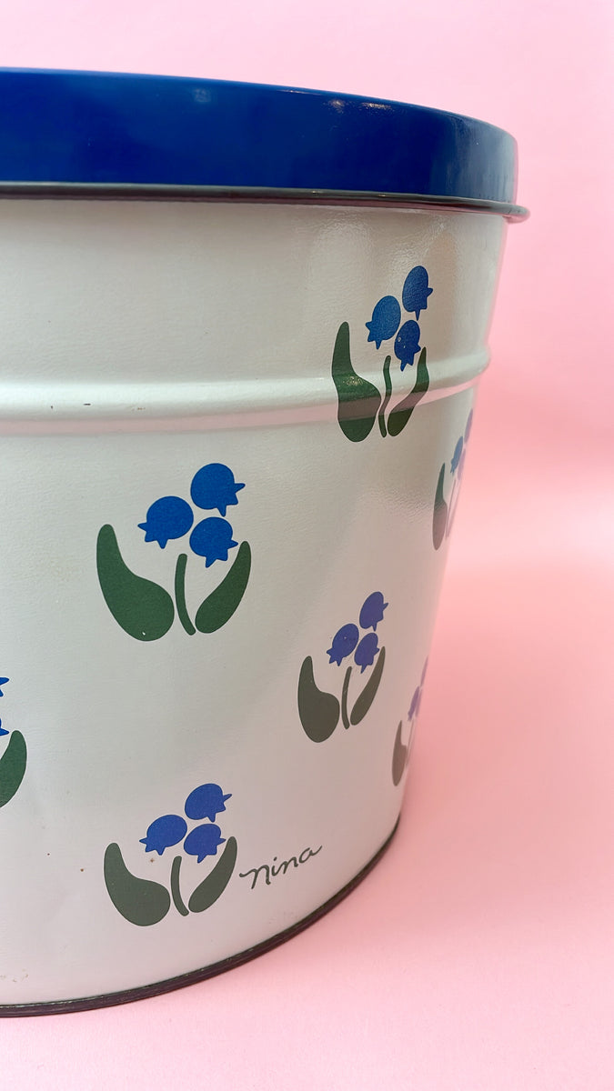 Vintage XL Nina Blueberry Tin with Lid – The Apartment TO