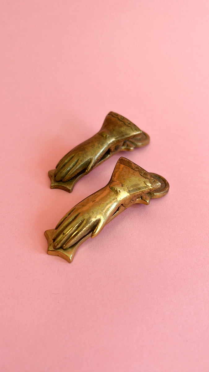 Vintage Brass Hand Clip – The Apartment TO